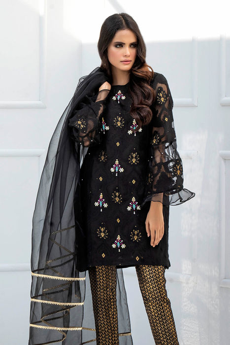 Designer Dresses Collection | Designer Brand in Pakistan | Fatima Khan ...