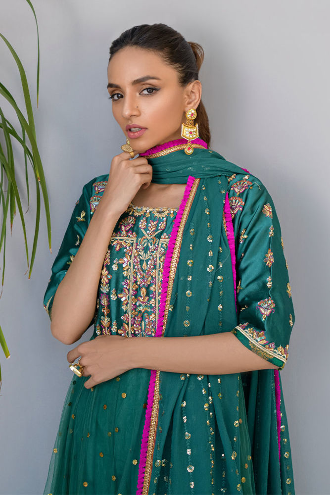 Fatima Khan Pakistani Designer|Jade Green Gold